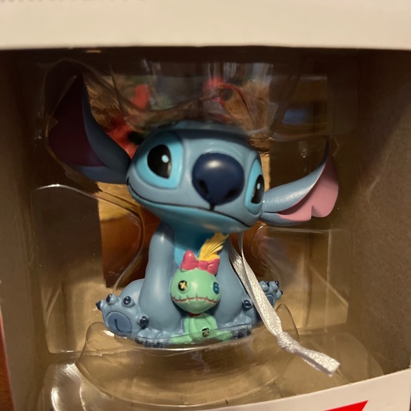 Hallmark | Holiday | Hallmark Disney Lilo Stitch Stitch With Scrump ...
